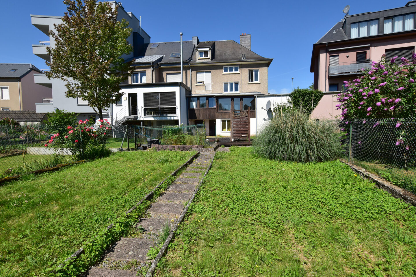 Furnished Double Bedroom (1.2) House with delightful garden | Cessange ...