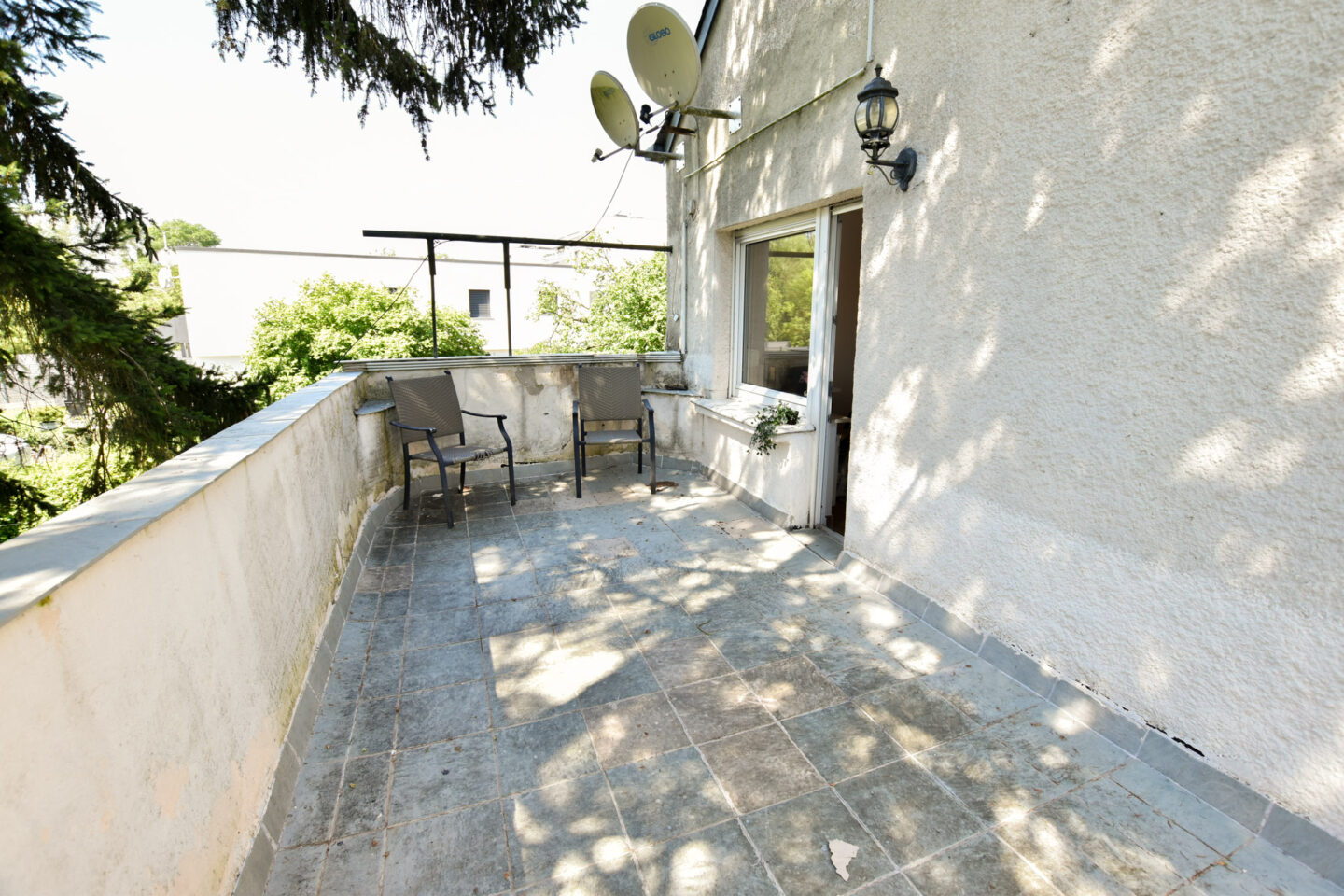 Cosy bedroom (1.2) property w balcony | Cessange: price 790€/month ...